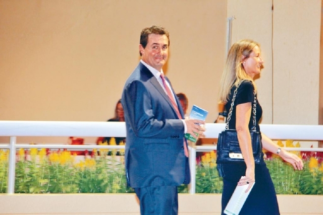 [Flameracing]2017-18年香港馬壇大事回顧總集篇，麥菲文首季苦戰 – Flameracing